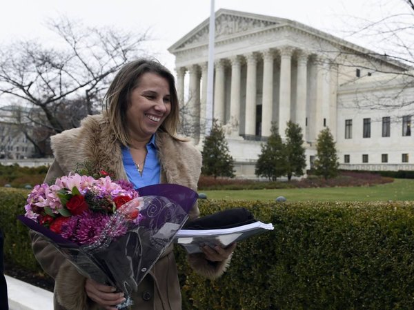 What Happens When Thousands Support a Brave Mom... | MomsRising